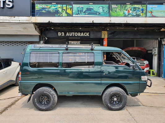 แร็คหลังคา THULE รุ่น 952 ชุดขาจับรางน้ำ สูง 20 cm + SquareBar สำหรับรถ ...